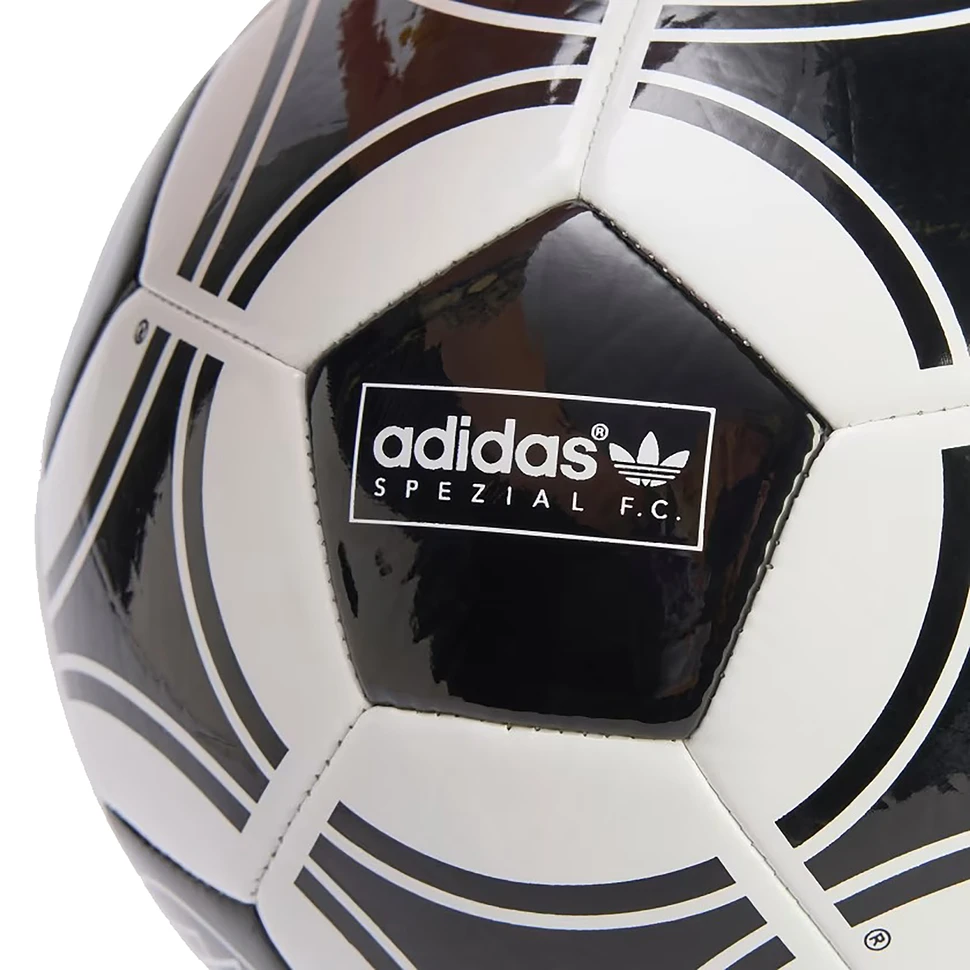 adidas Spezial - Spezial F.C. Ball (Chalk White / Black) | HHV