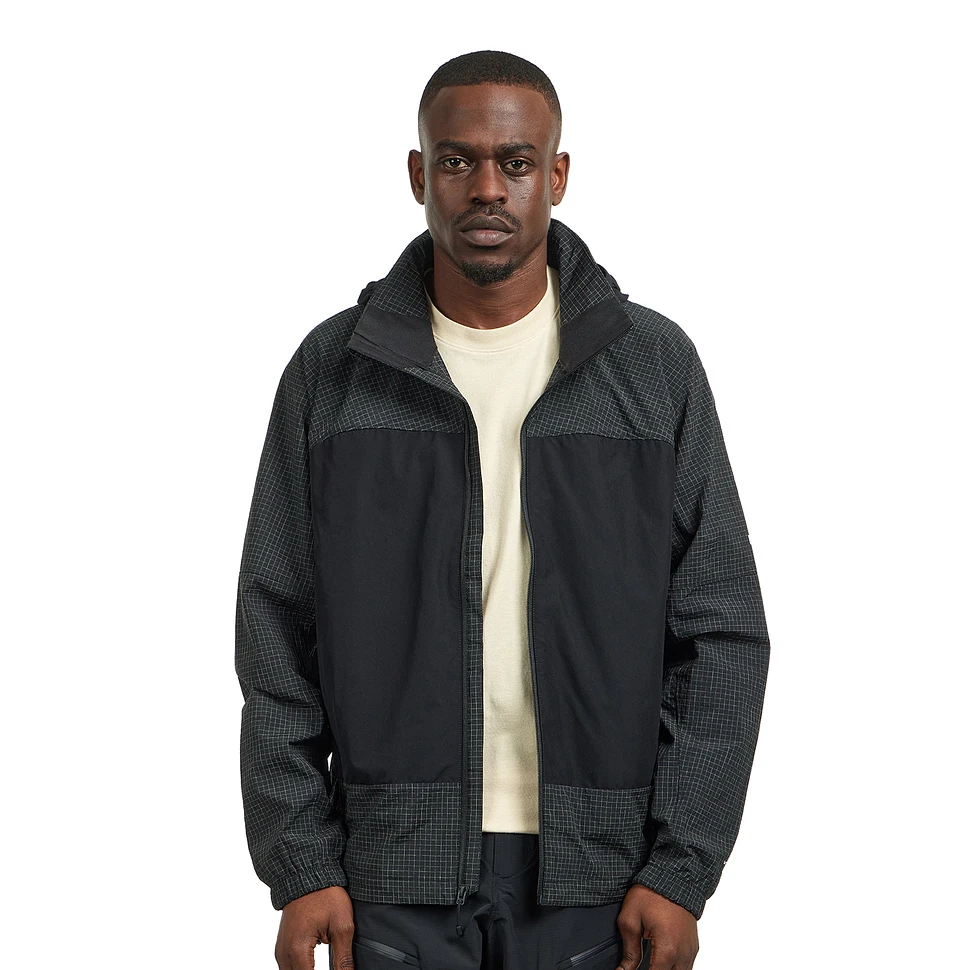 The North Face - HKE Utility Wind Jacket (Tnf Black) | HHV